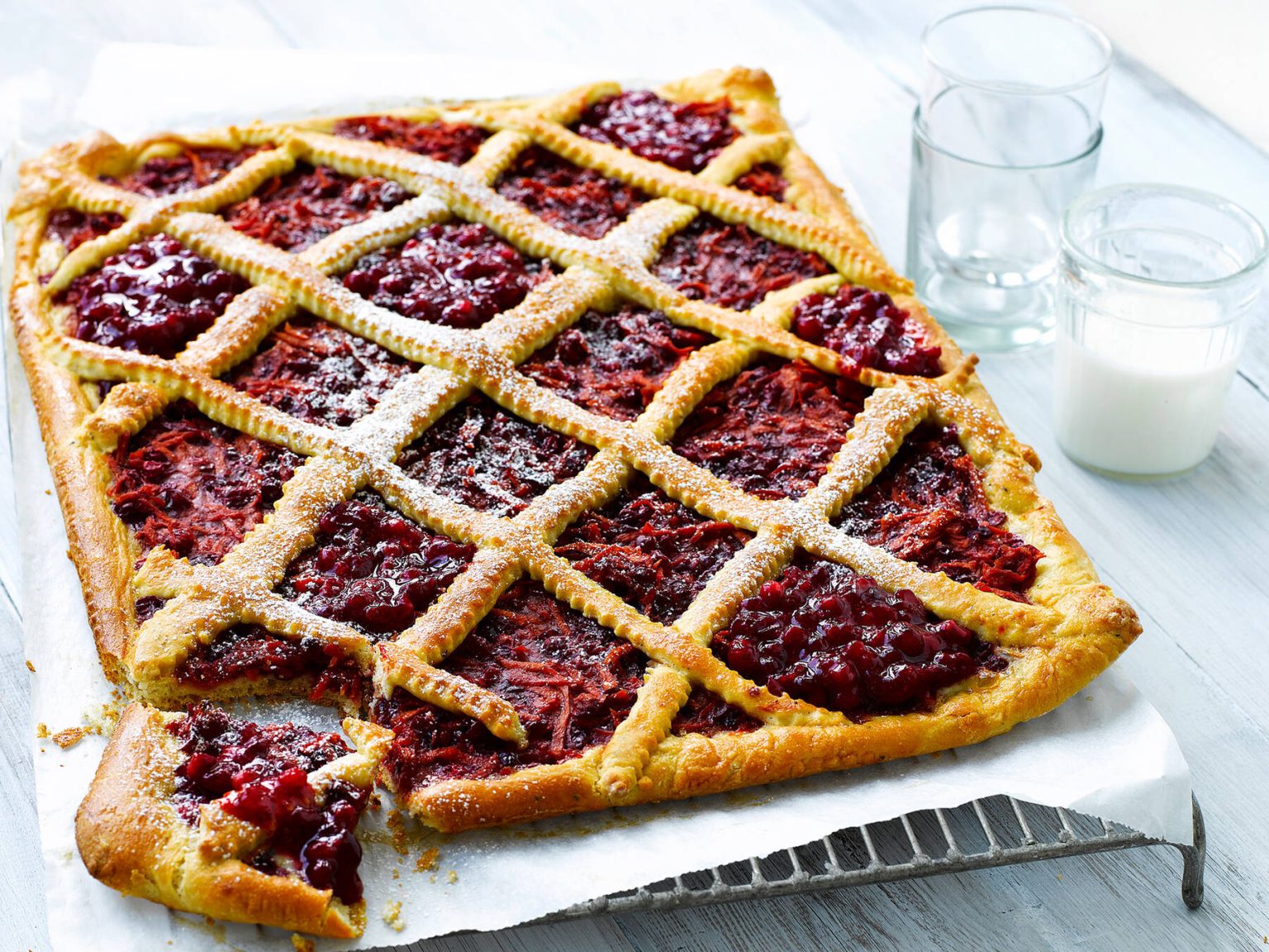 Puolukka-juustokakku - Valio