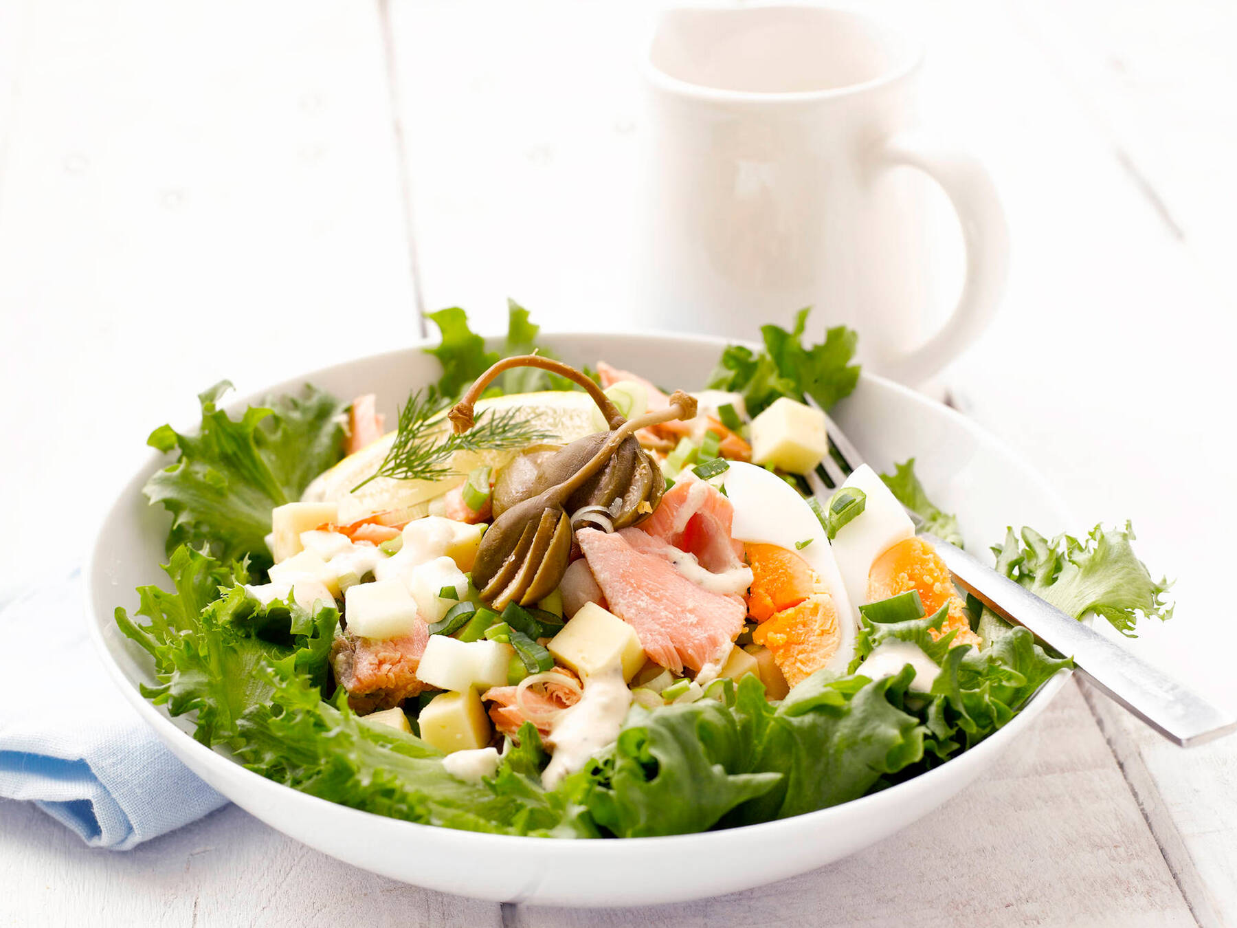 Juusto-savukalasalaatti - Valio