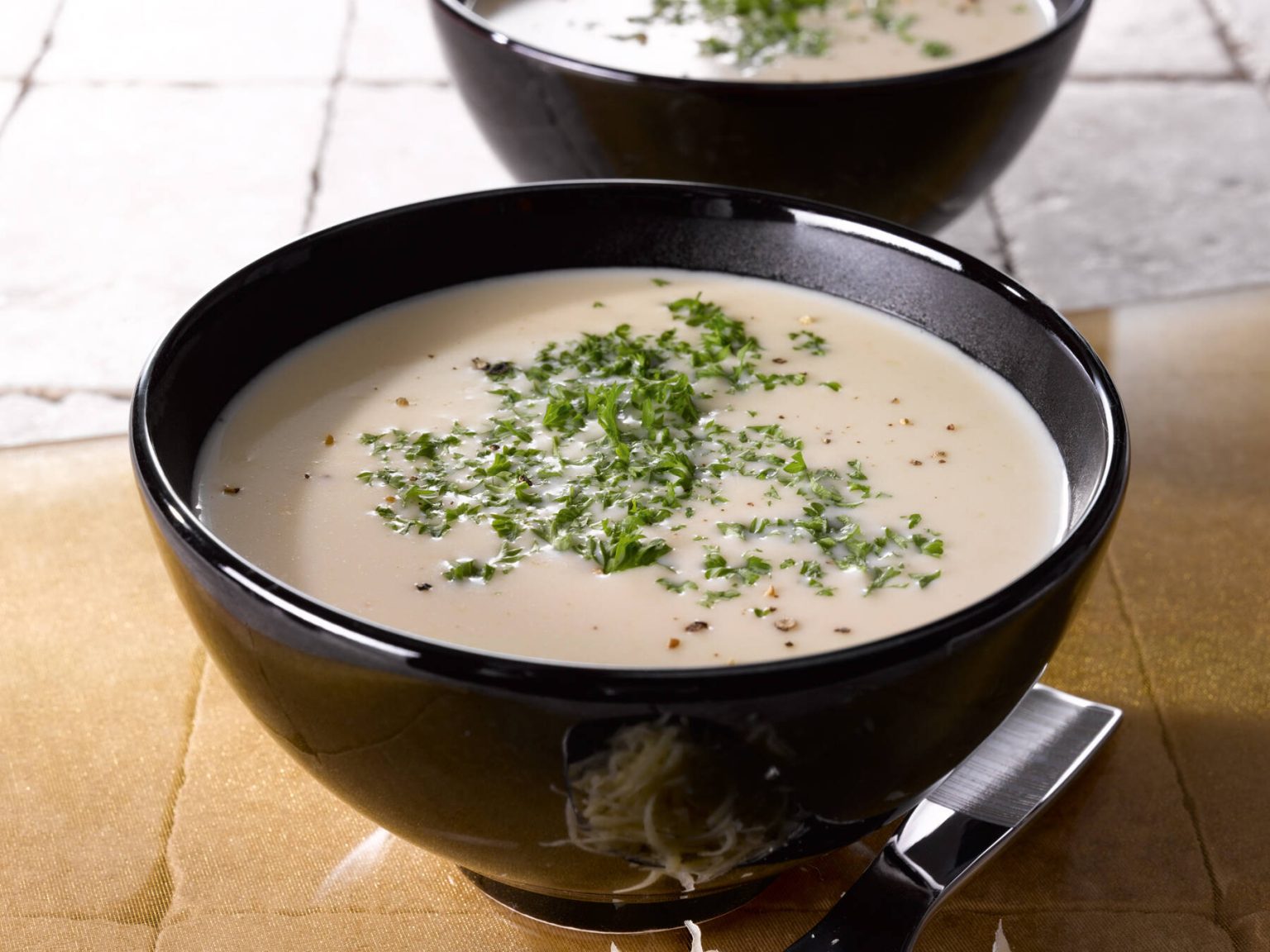 Koskenlaskijan sienikeitto - Valio