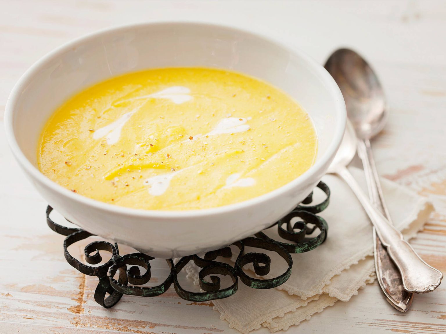 AURA avokadokeitto - Valio