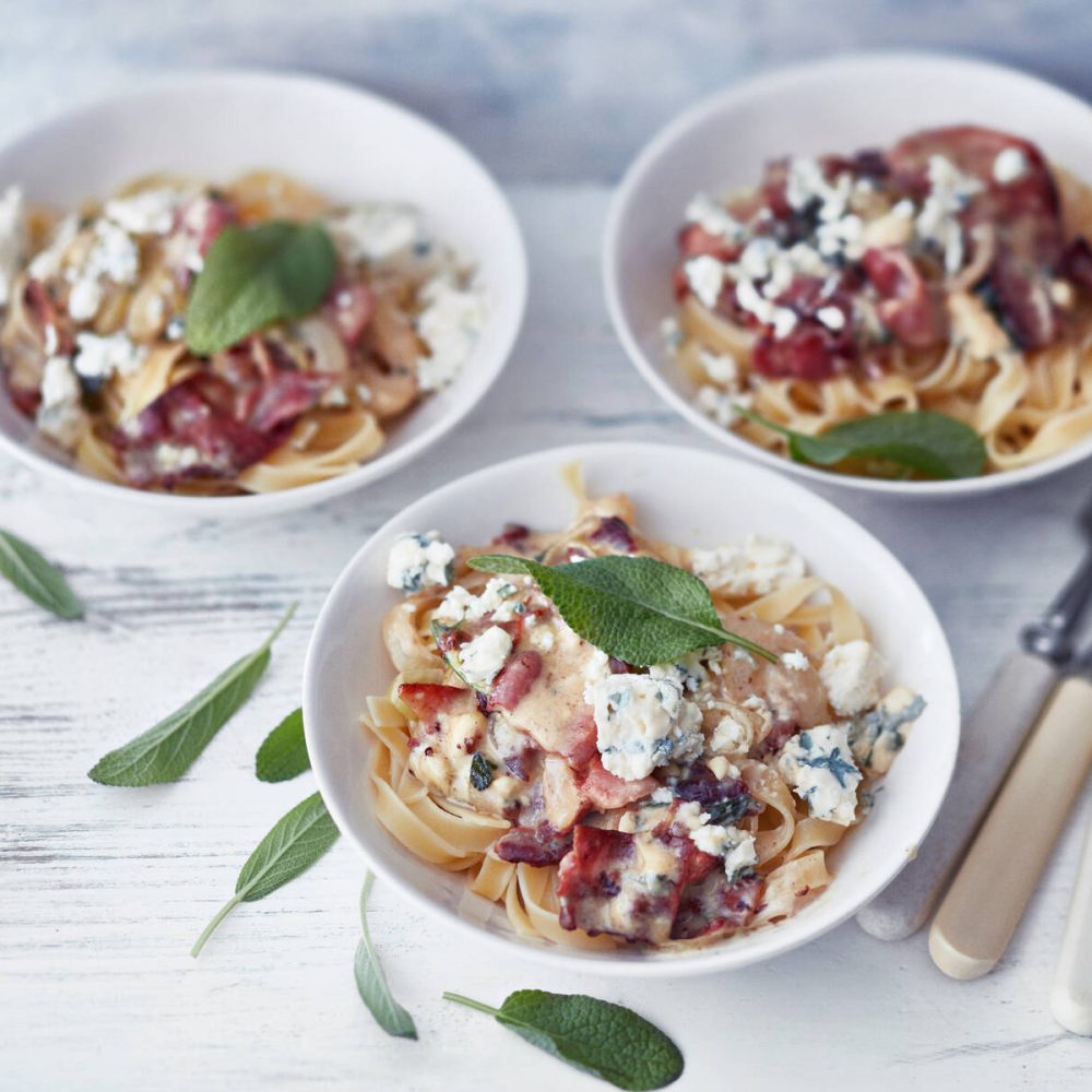 Kymmenen helppoa ruokaa opiskelijalle - Valio