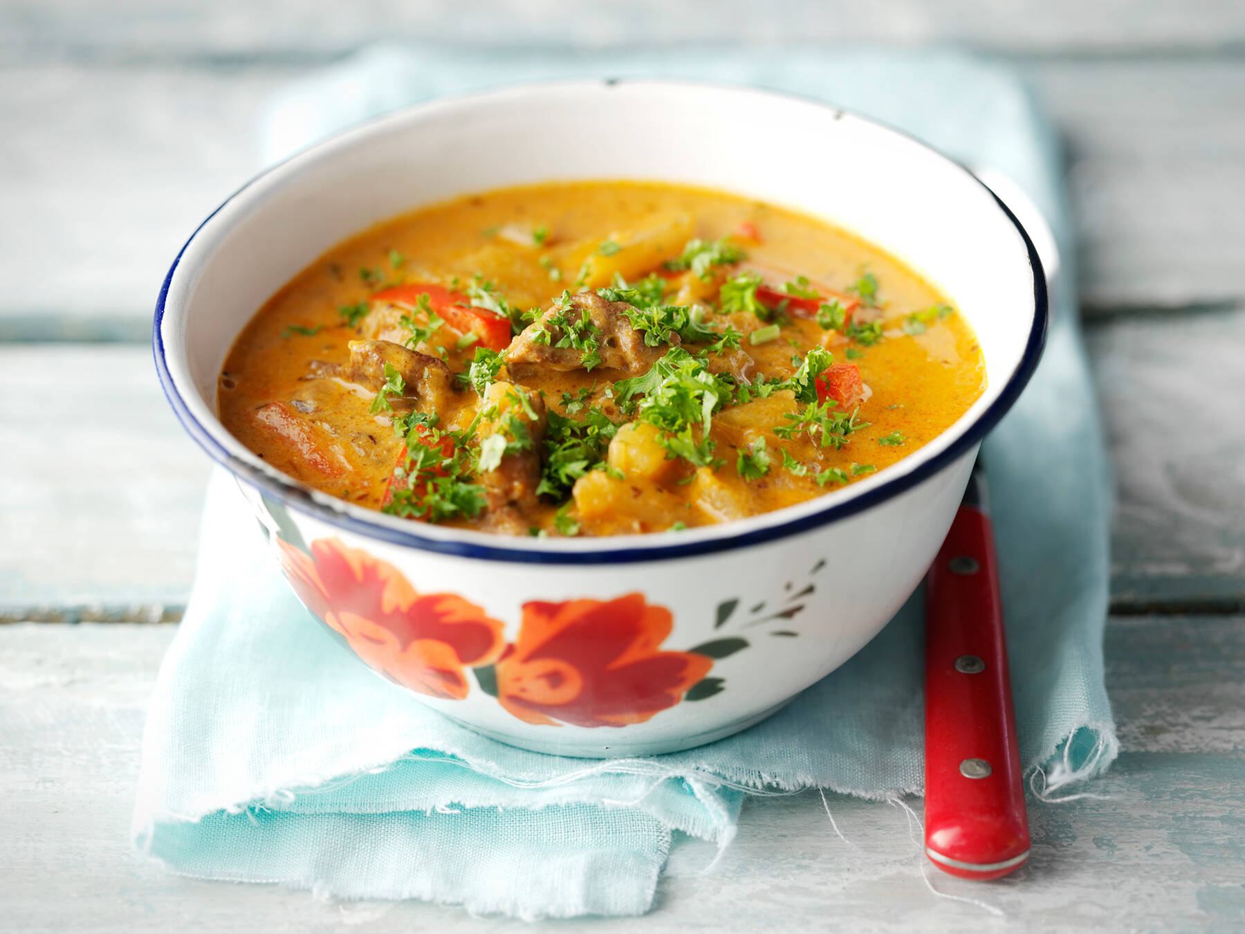 Gulassikeitto - Valio