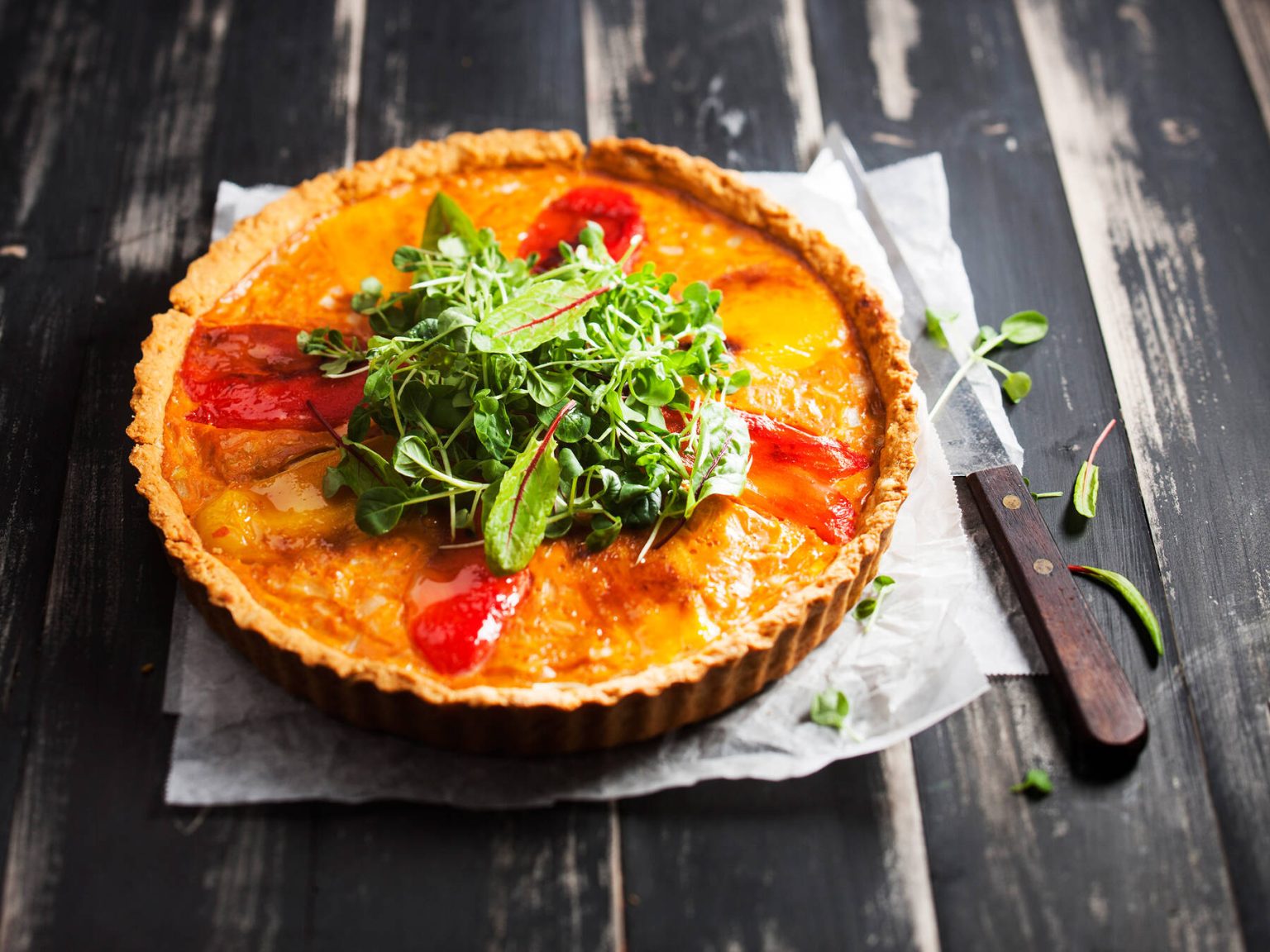 Välimeren kasvispiirakka - Valio