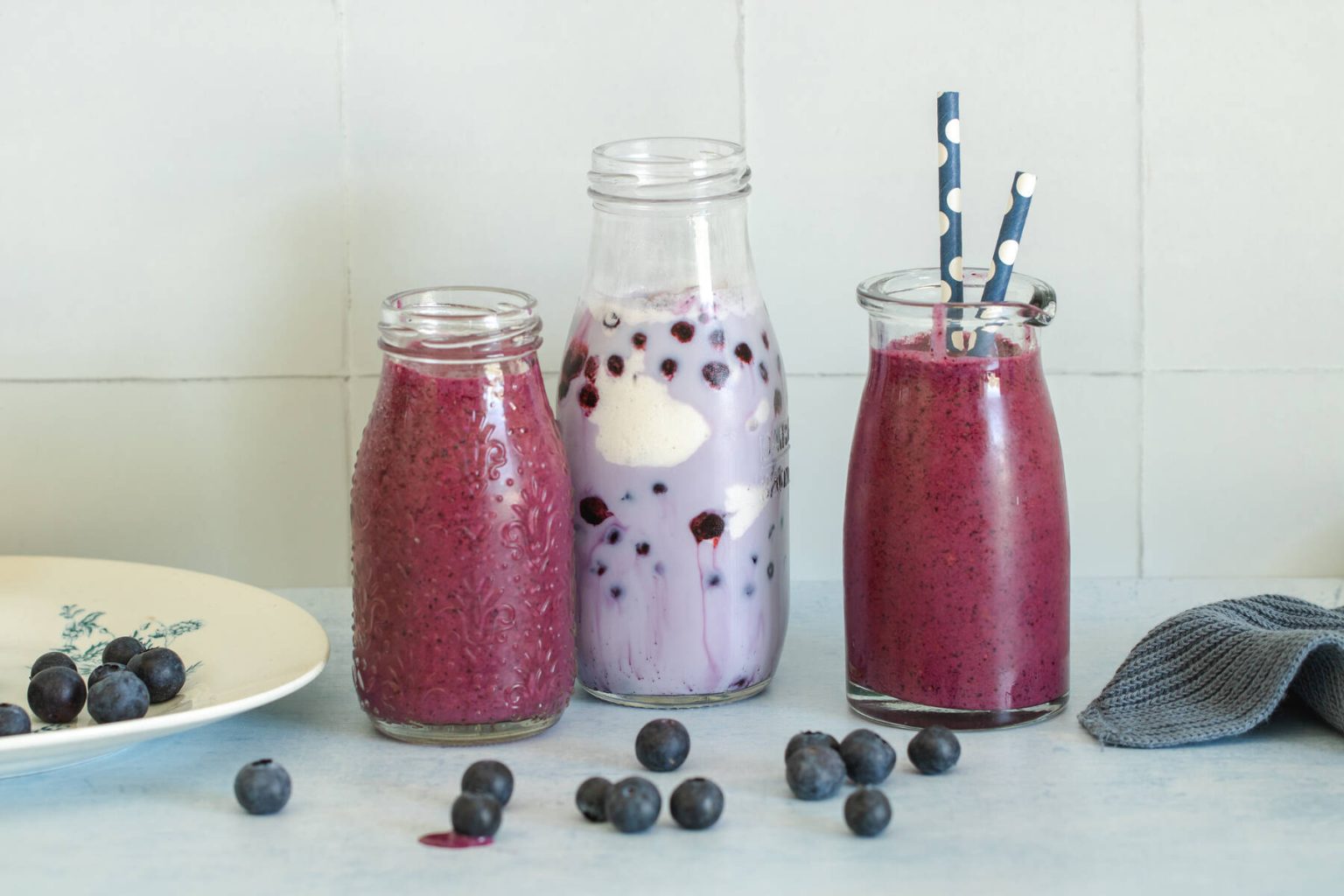 Kaakao-mansikkapirtelö - Valio