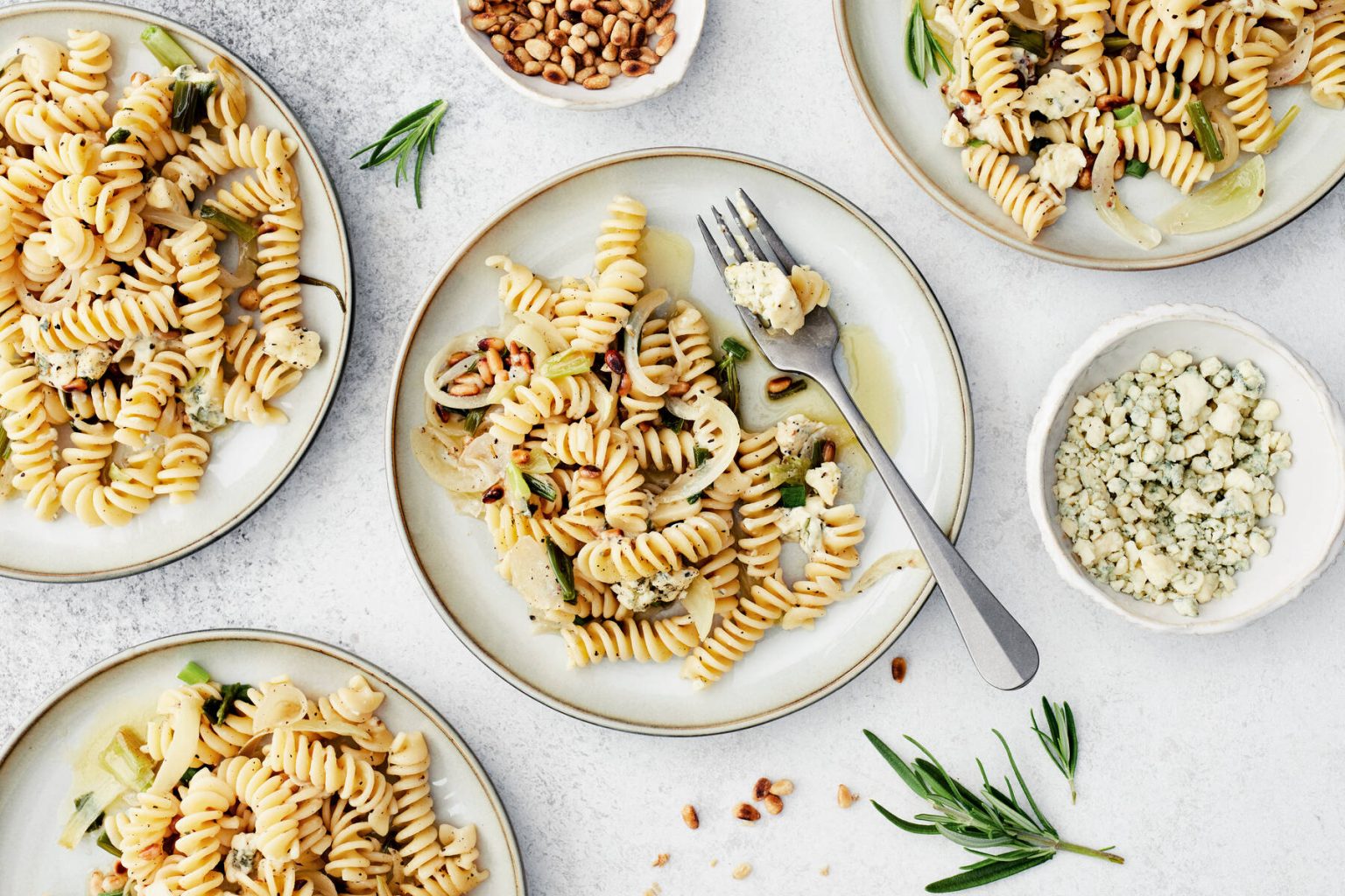 AURA kanakastike - Valio