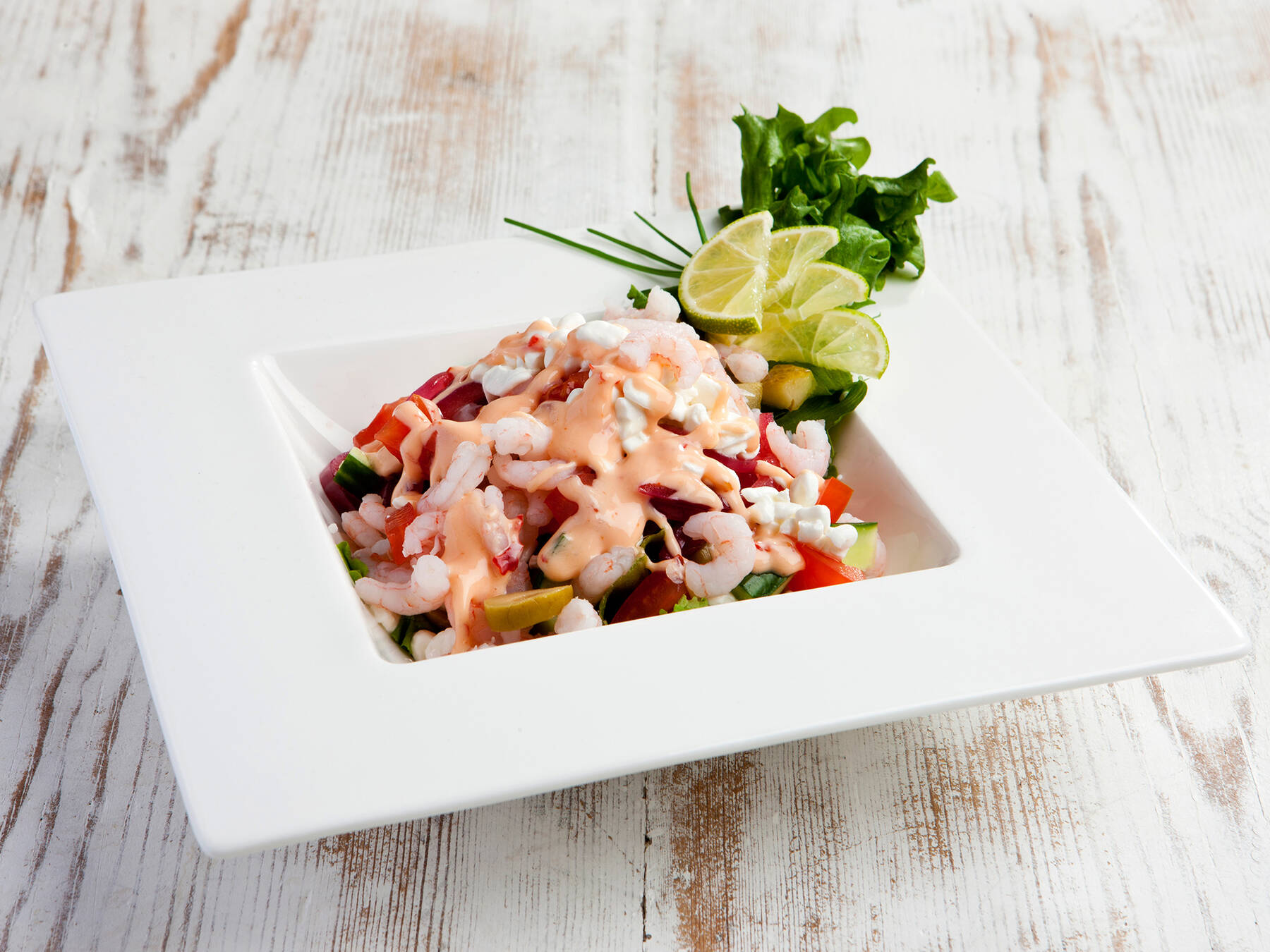 Raejuusto-katkarapusalaatti - Valio Aimo