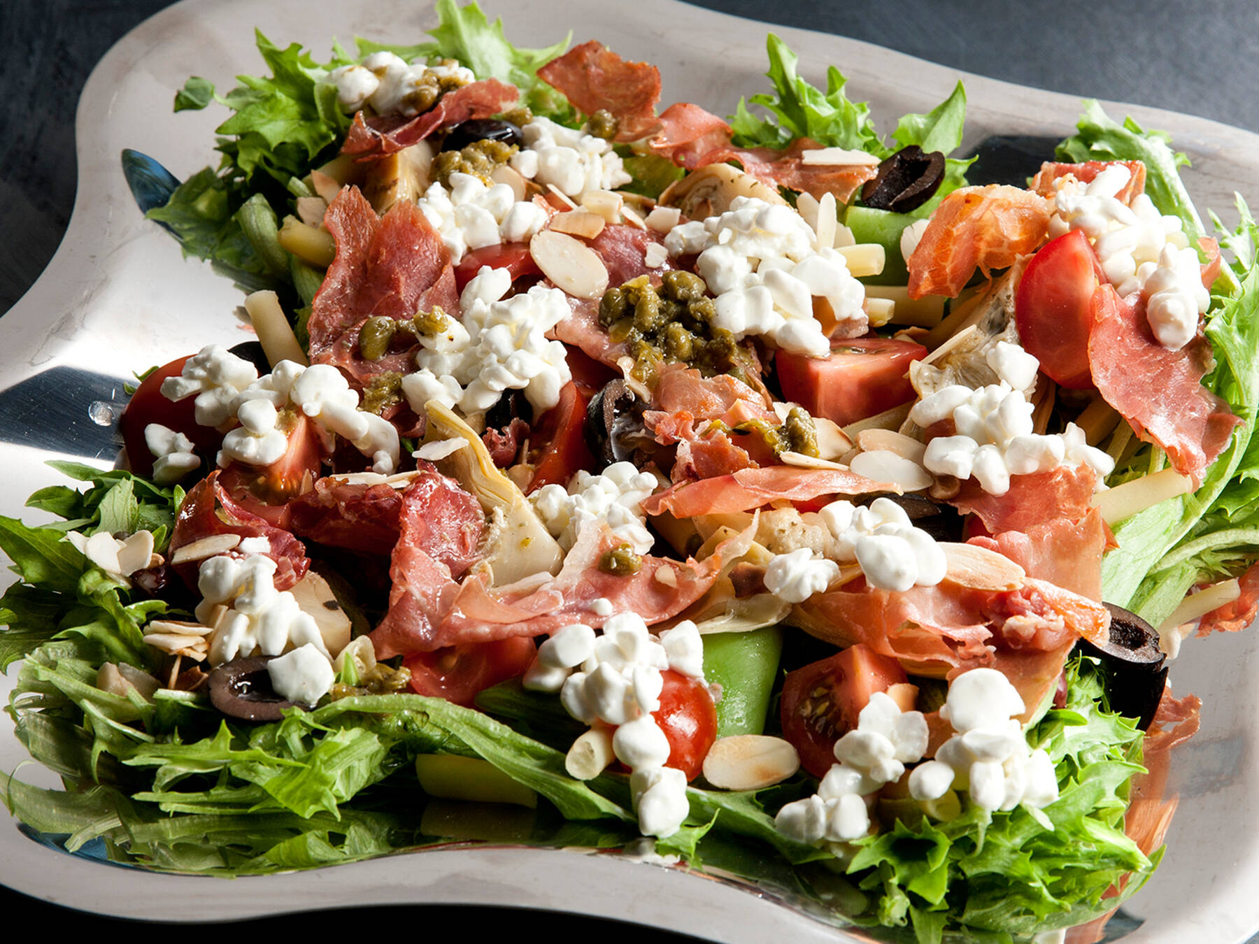 Raikas Raejuusto-papusalaatti - Valio Aimo